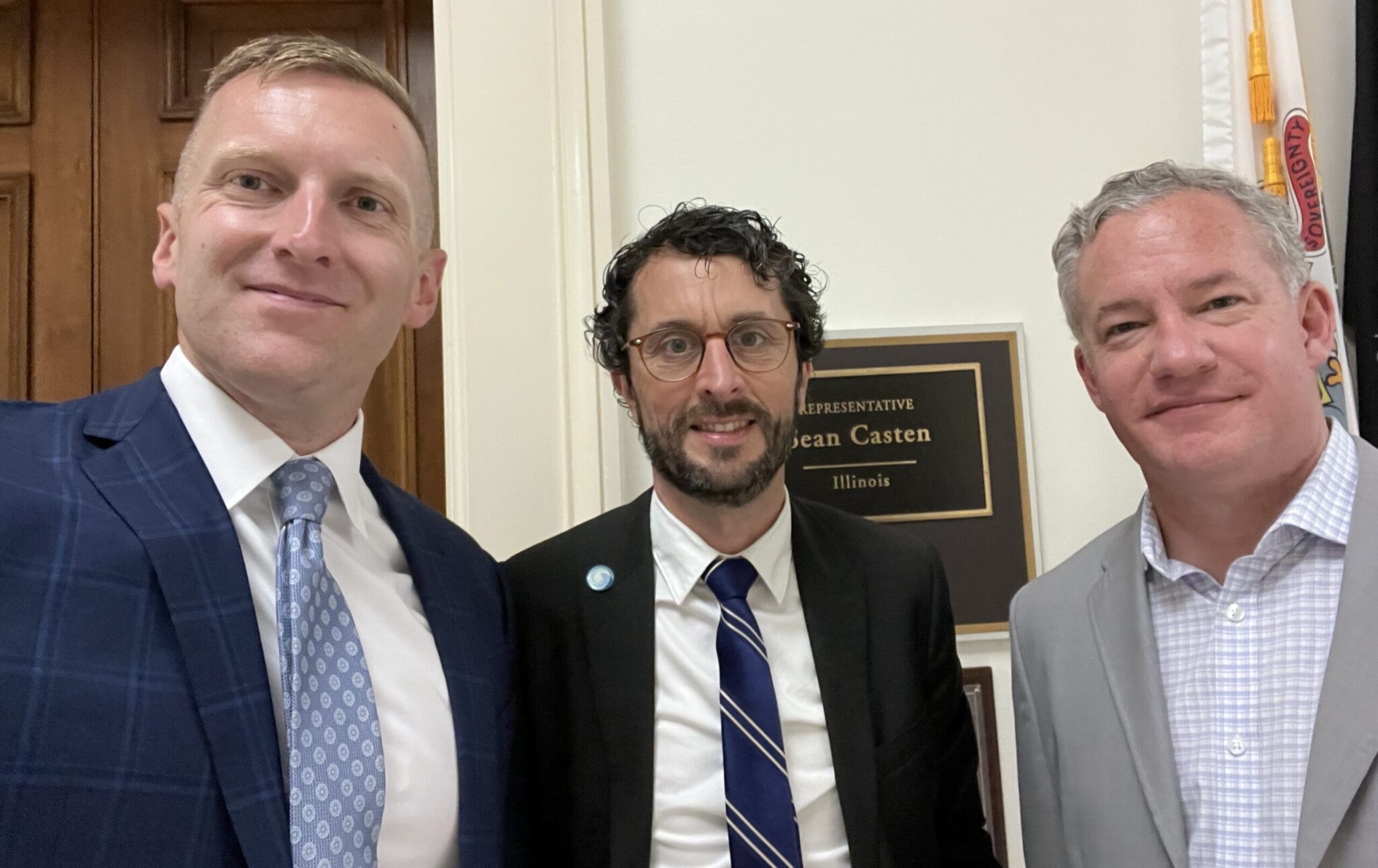 Noah Tabor and Matthew Illian of UCF alongside Rev. Michael Neuroth of ...